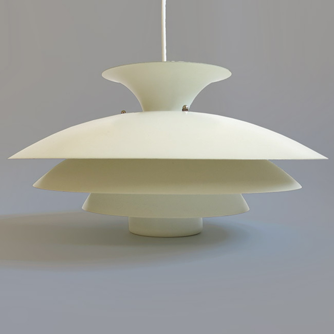 Top Lamper Danish layered pendant light